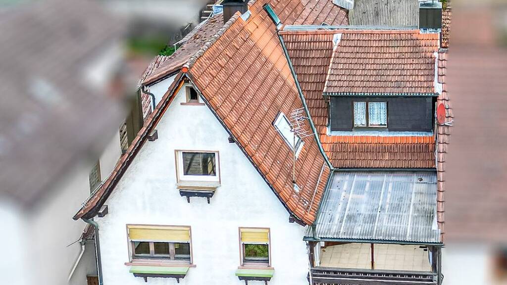 Haus 237 m² 149000 € zum Kauf Rieneck (97794)