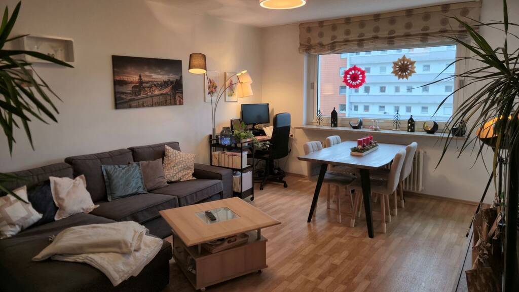 Wohnung 59 m² 1000 € zur Miete Wedel (22880)