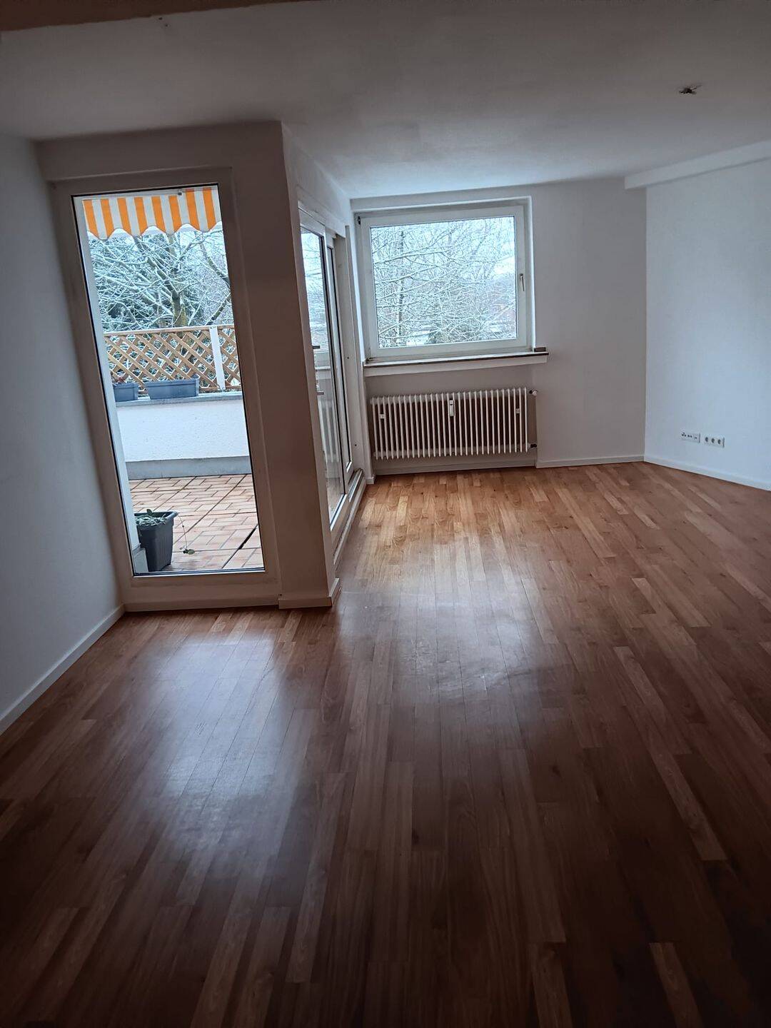 Wohnung 96.19 m² 950 € zur Miete Feuerbachweg 19,Norf,Neuss (41469)