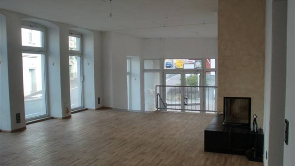 Ladenfläche 133 m² 700 € zur Miete Laasener Str. 22,Clara-Zetkin-Straße ...