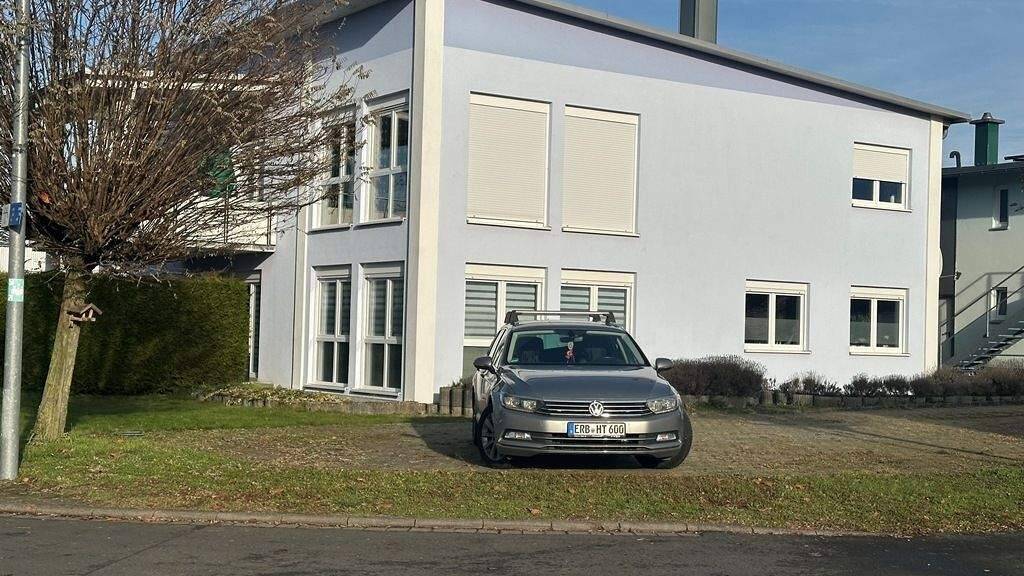 Büro-Praxisfläche 104 m² 1150 € zur Miete Erlenbach,Erlenbach a.Main ...