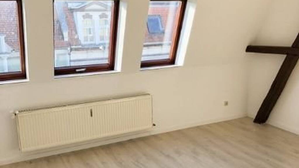 Wohnung 57 m² 285 € zur Miete August-Bebel-Straße 23,Zeitz,Zeitz (06712)
