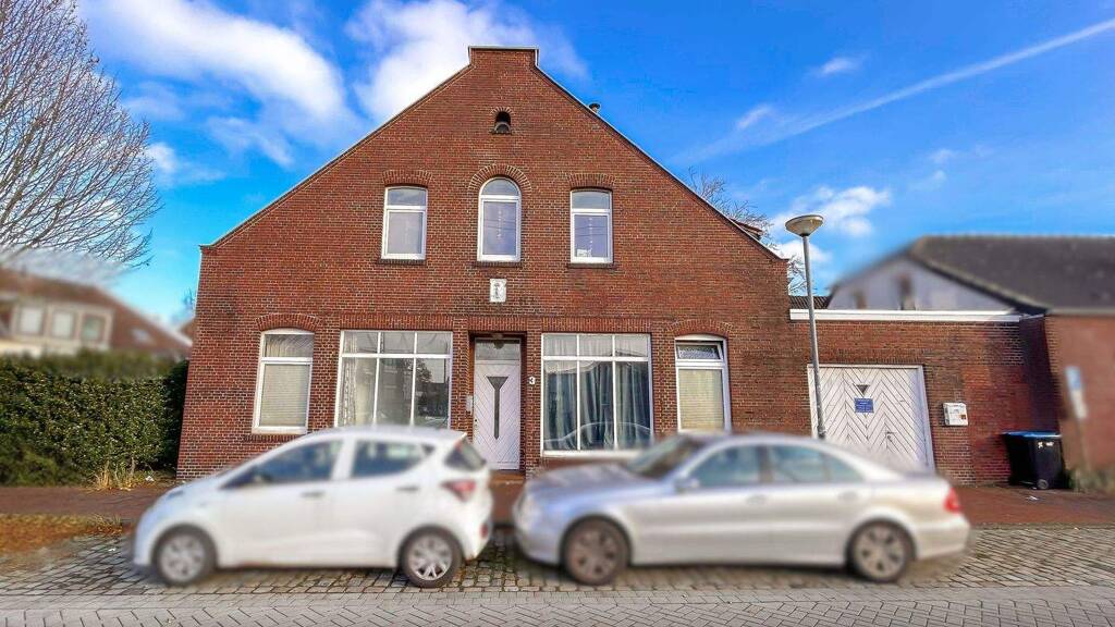Haus 236.5 m² 261000 € zum Kauf Leer,Leer (26789)