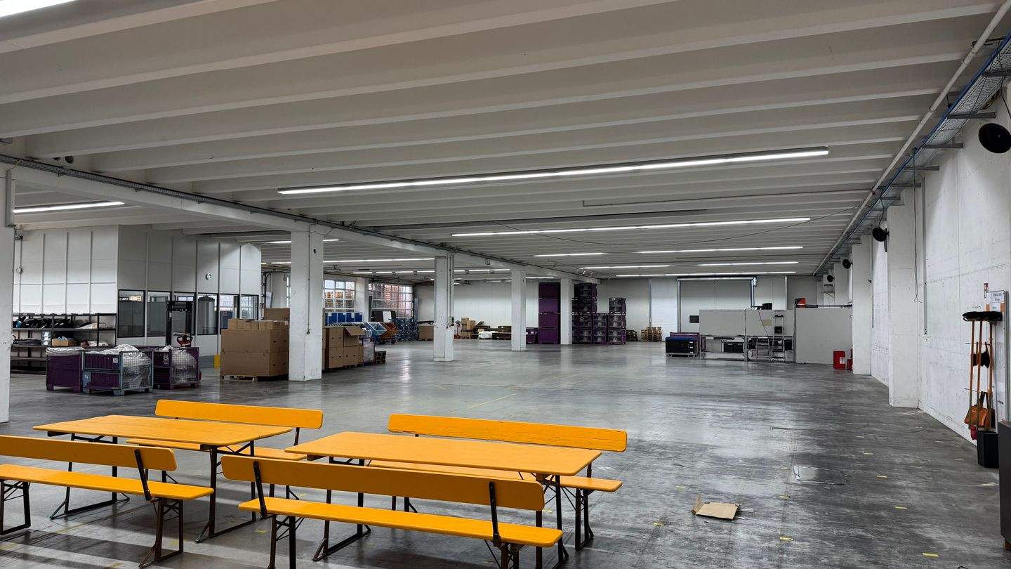 Halle-Industriefläche 2000 m² zur Miete Dettenheimer Straße,Weißenburg ...