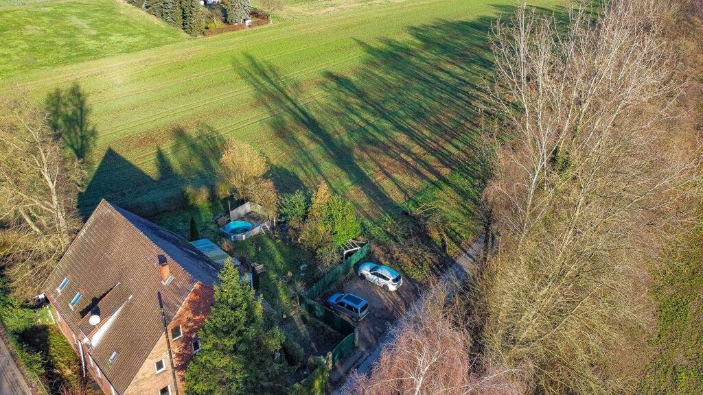 Haus 255.95 m² 307000 € zum Kauf Bokel,Halle (Westfalen) (33790)