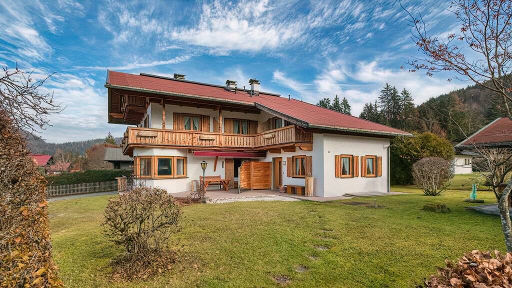 Haus 280 m² zum Kauf Blindau,Reit im Winkl (83242)