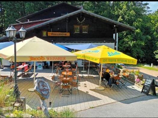 Haus mit Terasse mieten in Haibach Hartmannsgrub | immowelt