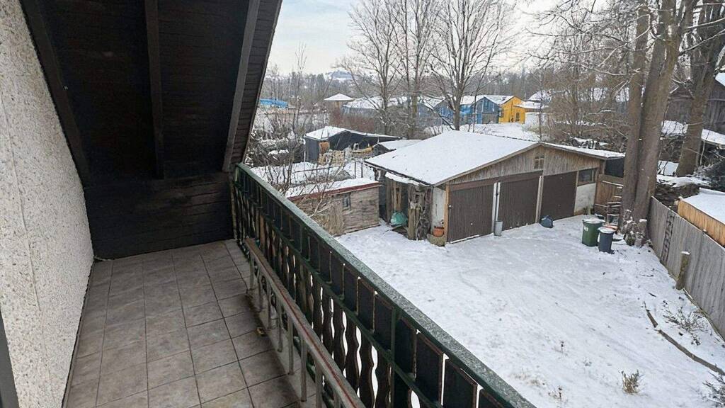 Haus 153 m² 285000 € zum Kauf Neunburg,Neunburg vorm Wald (92431)