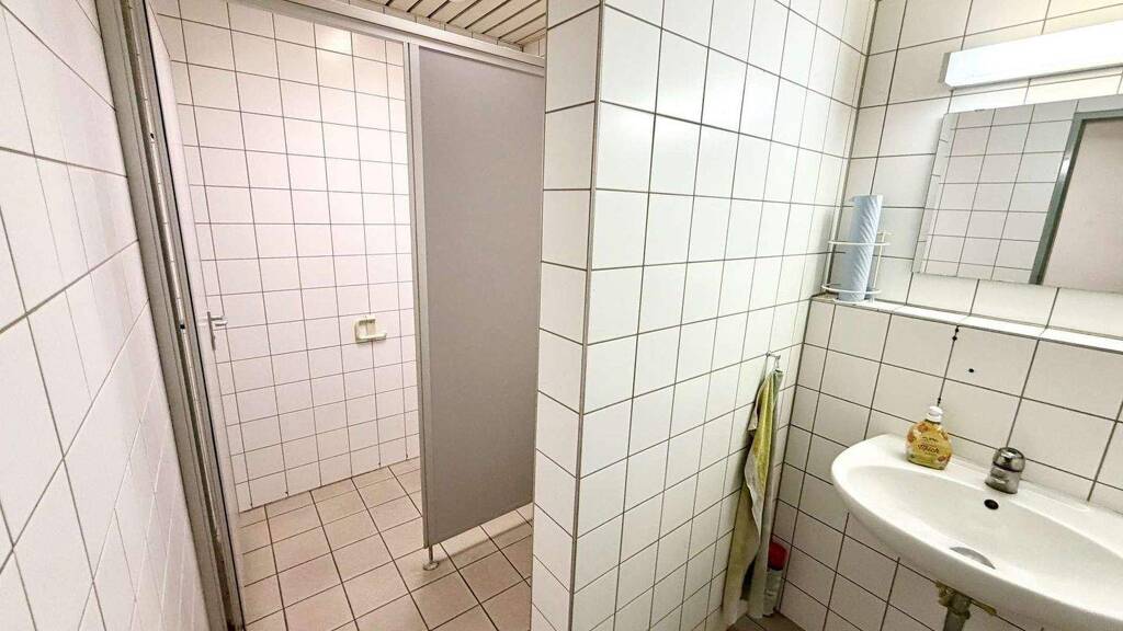 Halle-Industriefläche 516 m² zur Miete Tamm (71732)