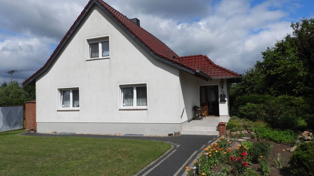 Haus 132 m² 168000 € zum Kauf Lange Straße 4 B,Bornsen,Jübar (38489)