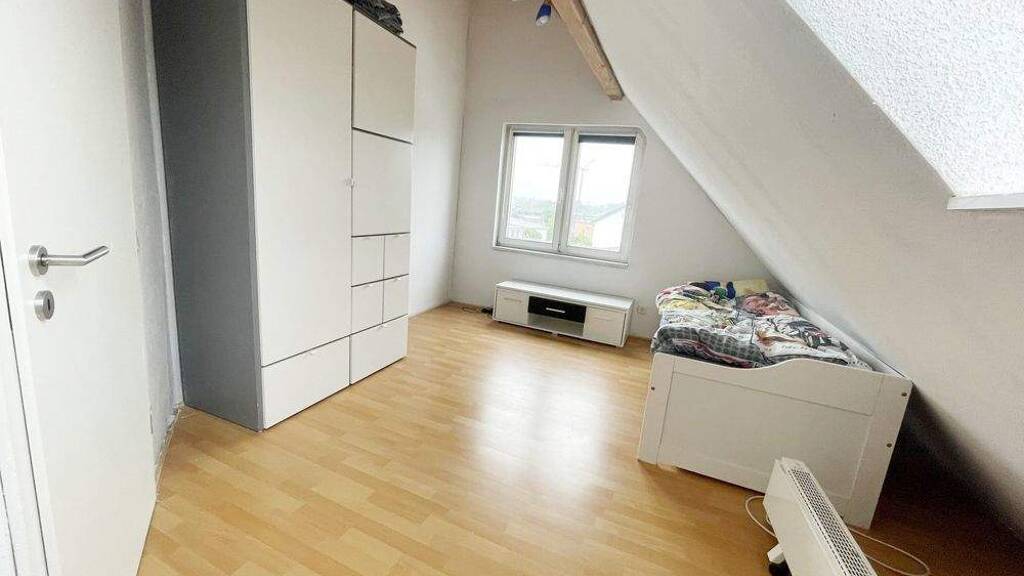 Wohnung 109 m² 197500 € zum Kauf Niederrodenbach,Rodenbach (63517)