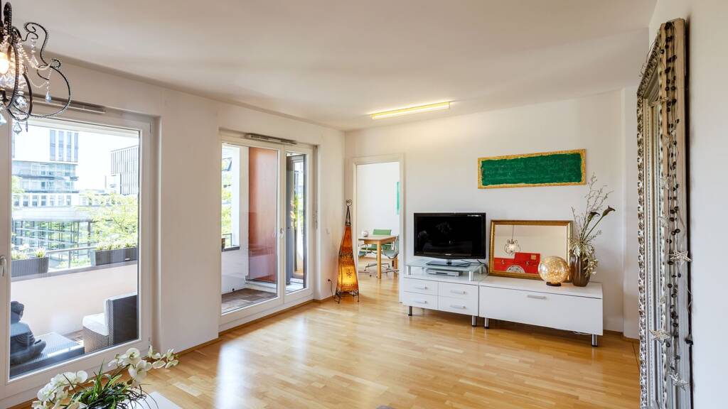 Wohnung 78.08 m² 1149000 € zum Kauf Grete-Mosheim-Str. 13,Marsfeld ...