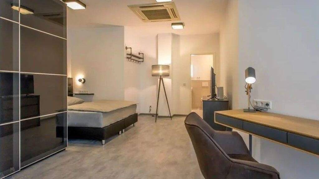 Wohnung 30 m² 750 € zur Miete Taunusstraße HH 2.OG re,Bahnhofsviertel ...