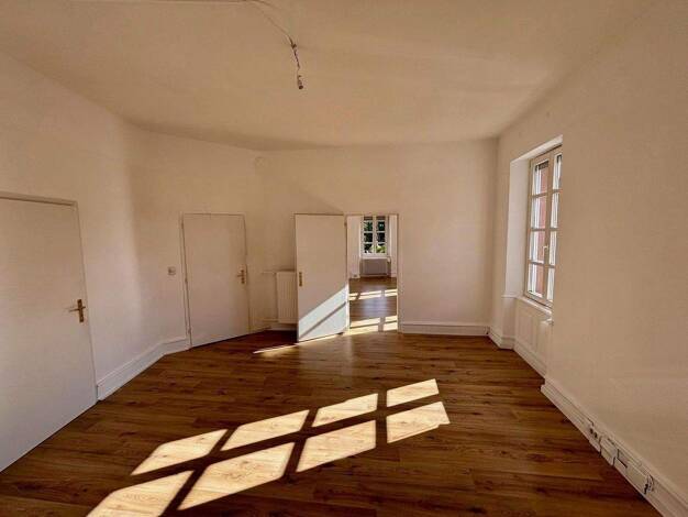 6-Zimmer Wohnung mieten in Hirschthal, Südwestpfalz | immowelt