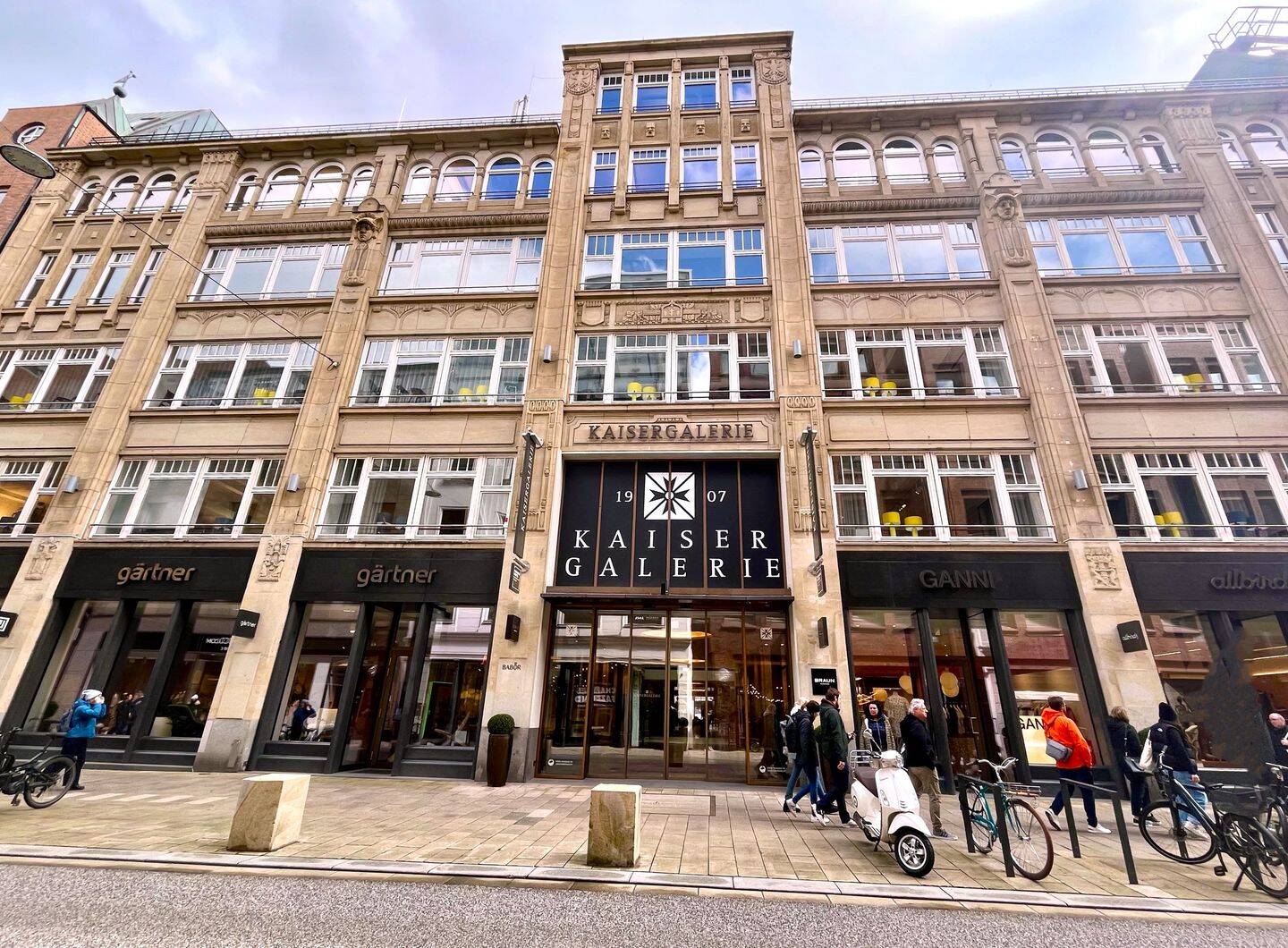 Büro-Praxisfläche 1260 m² 26 € zur Miete Große Bleichen 23-27,Neustadt,Hamburg (20354)