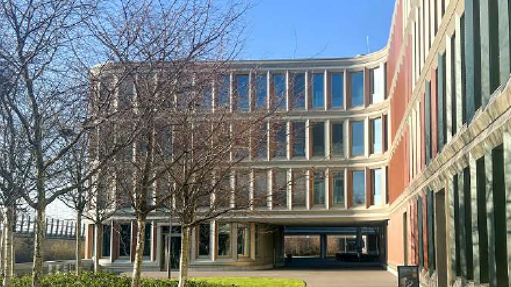 Büro-Praxisfläche 608 m² 15.9 € zur Miete Johannisthal,Berlin (12489)