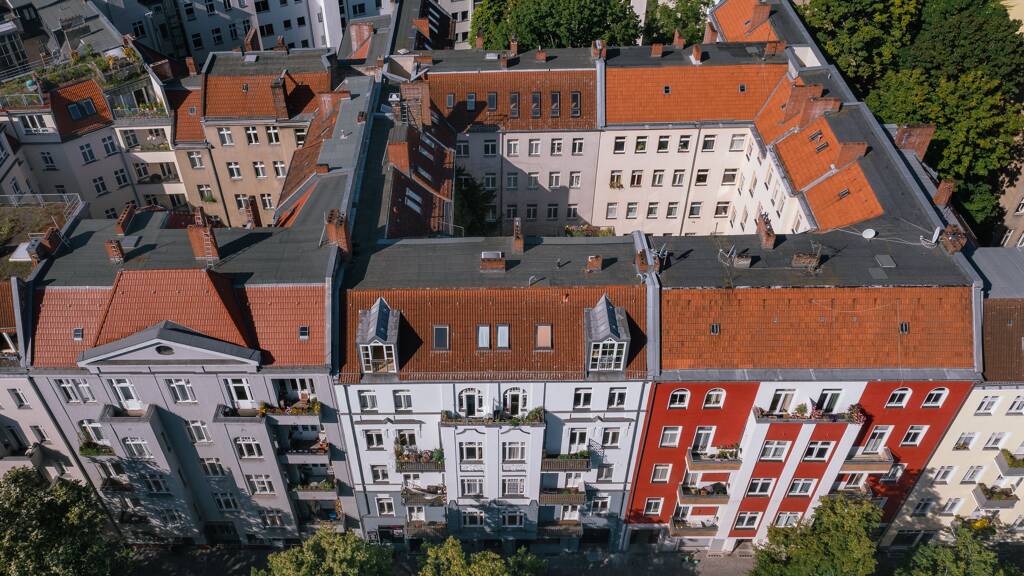 Wohnung 69.99 m² 235200 € zum Kauf Tegeler Weg 104,Charlottenburg,Berlin (10589)