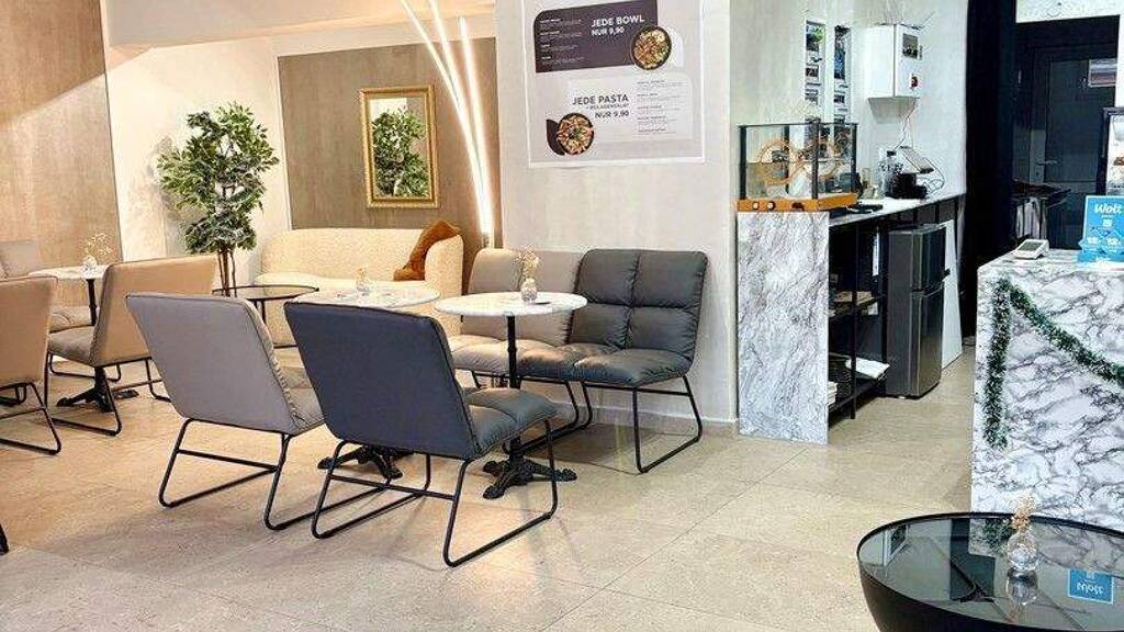 Gastronomie-Hotel 45 m² zur Miete Fürstenriederstaße 8,Pasing ...