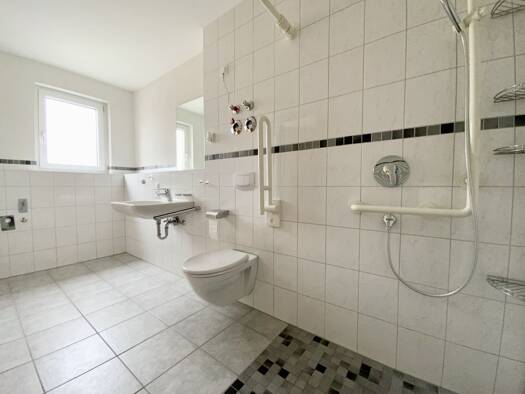 Wohnung mit Einbauküche mieten in Remseck am Neckar Hochdorf 411 | immowelt