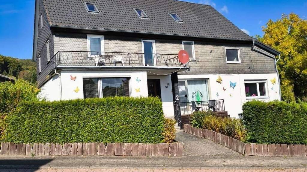 Haus 282 m² 220000 € zum Kauf Düdinghausen,Medebach (59964)