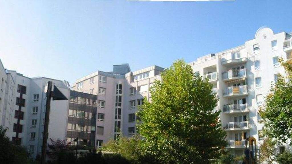 Büro-Praxisfläche 1000 € zur Miete Schoppershof,Nürnberg (90409)