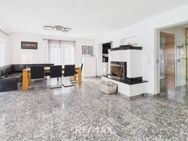 Haus mit Garage kaufen in Ellwangen (Jagst) Halheim | immowelt